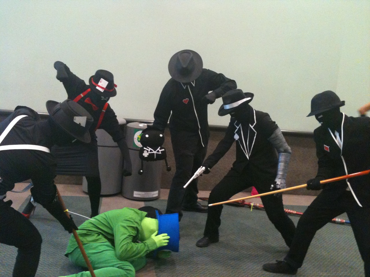 MSPA Booru - broken source cd clockstoppin-terror clubs deuce cosplay ...