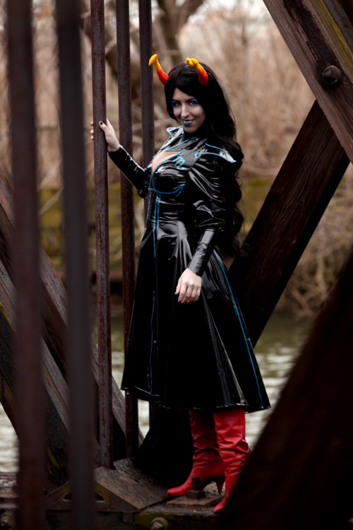 MSPA Booru - ancestors cosplay marquise spinneret mindfang real life ...